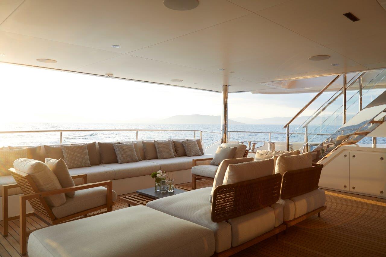 Yacht INK, Benetti | CHARTERWORLD Luxury Superyacht Charters